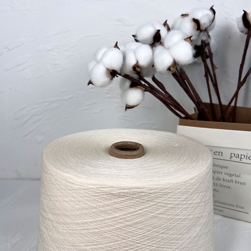 100% Cotton Ne 40/1 Combed Compact Spinning Raw White Yarn for Knitting ...